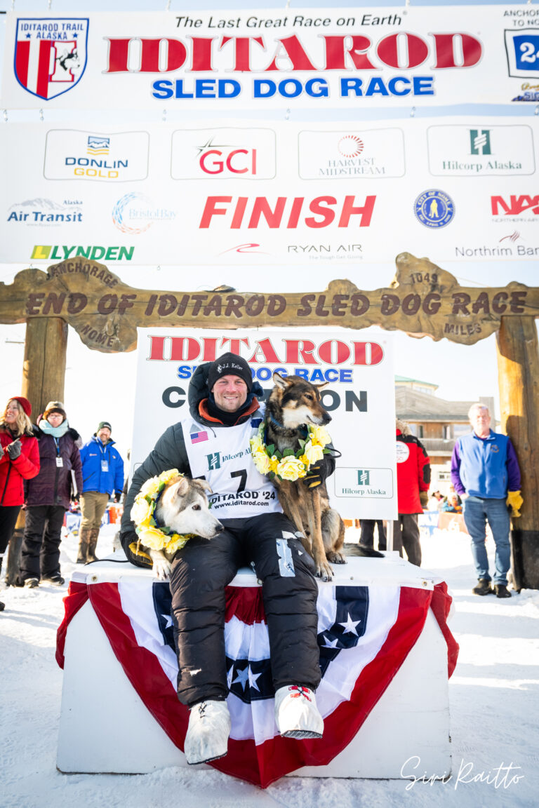 Dallas Seavey wins the 52nd Running of The Last Great Race on Earth ...